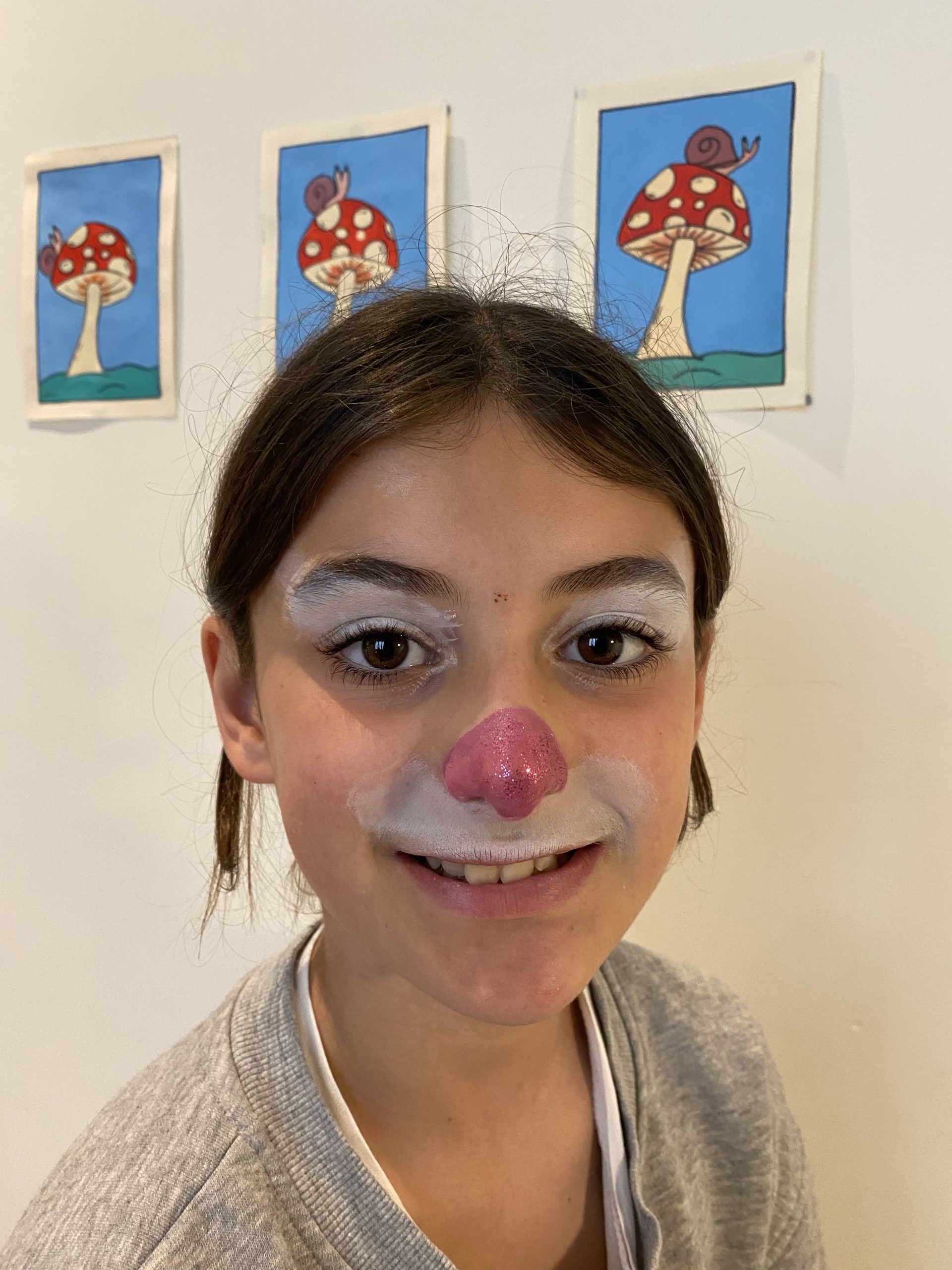 How to face paint a rabbit? - FACE PAINTING SHEFFIELD